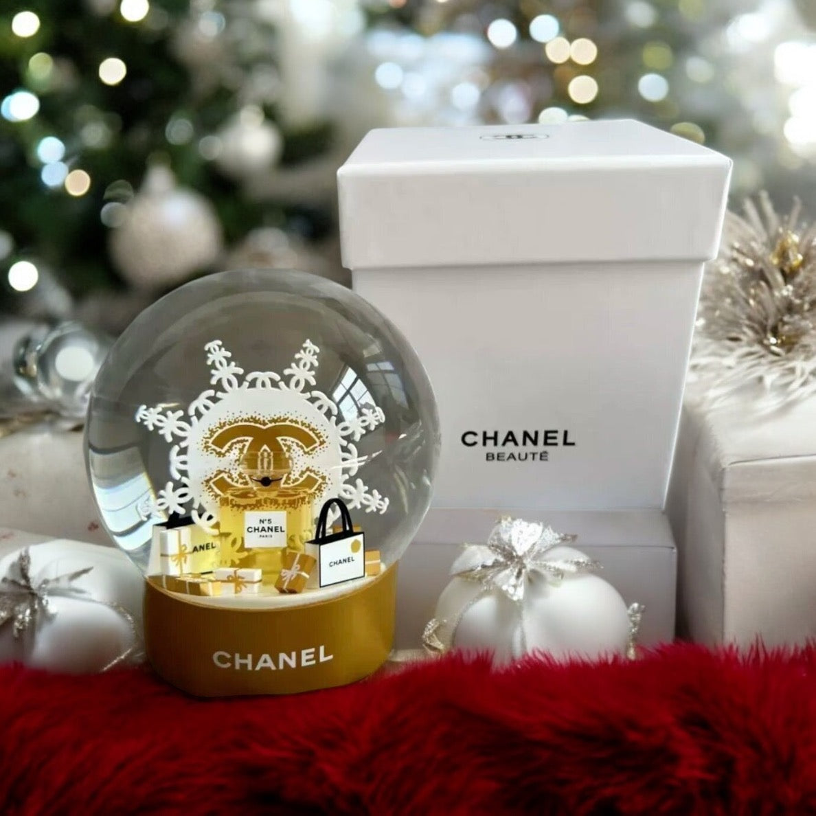Chanel 2024/2025 Snow Globe, Exclusive, Limited Edition – LeidiDonna ...
